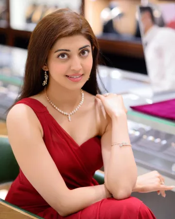 'Hungama 2' Actress, Pranitha Subhash Ties The Knot With Nitin Raju In ...
