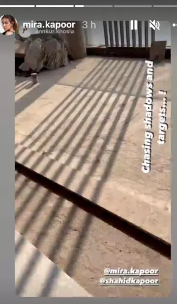 Mira Rajput Kapoor Gives A Sneak-Peek Into Her Minimal Living Room In ...