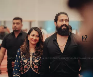 Yash And His Wife, Radhika Pandit Make A Stylish Entry At Aditi ...