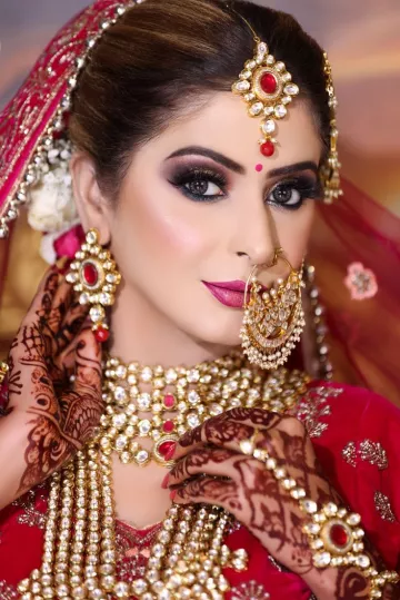 8 Different Types Of Bridal Makeup Looks That Are Popular, From Mineral ...