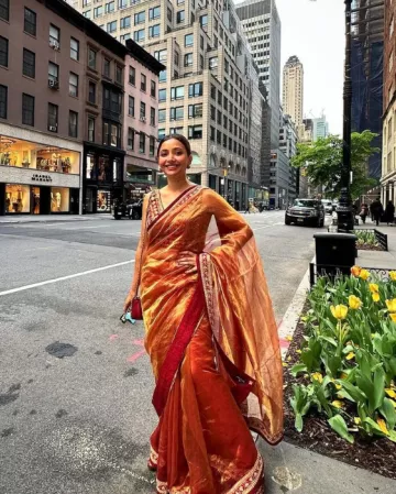 10 Saree Looks Inspired By Divas Having Bihar Roots For Chhath Puja ...