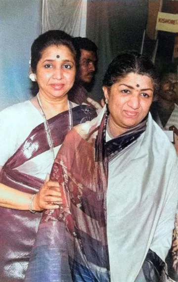 Asha Bhosle Once Addressed The Alleged Buzz Of Having Rivalry With Her ...