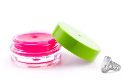 12 Unique And Awesome Uses Of Lip Balm You Definitely Did Not Know Before