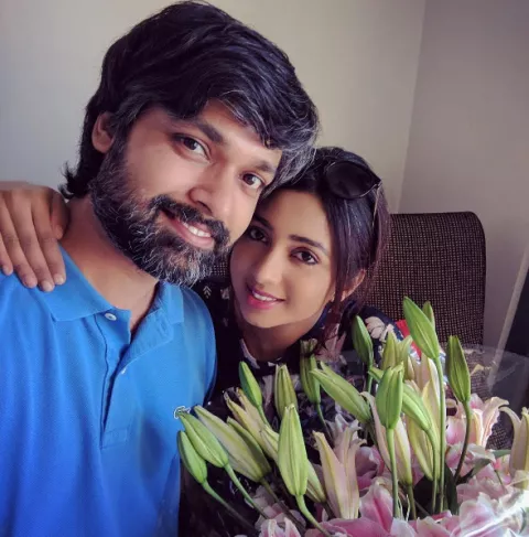 From Lovers To Soulmates: Awwdorable Love Story of Shreya Ghoshal and ...