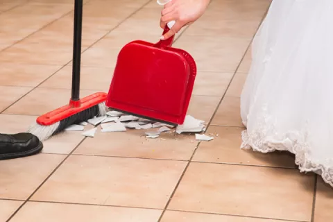 9 Unusual And Unexpected Uses Of Salt For Household Problems That You ...