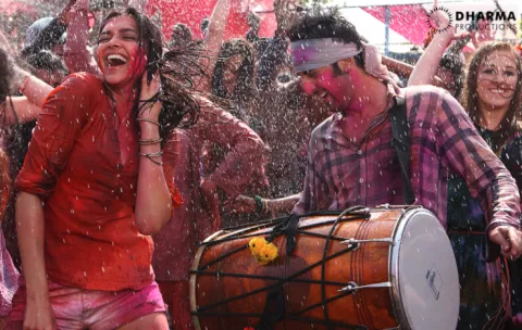 7 Creative Ways To Host The Most Amazing And Fun Holi Party At Home
