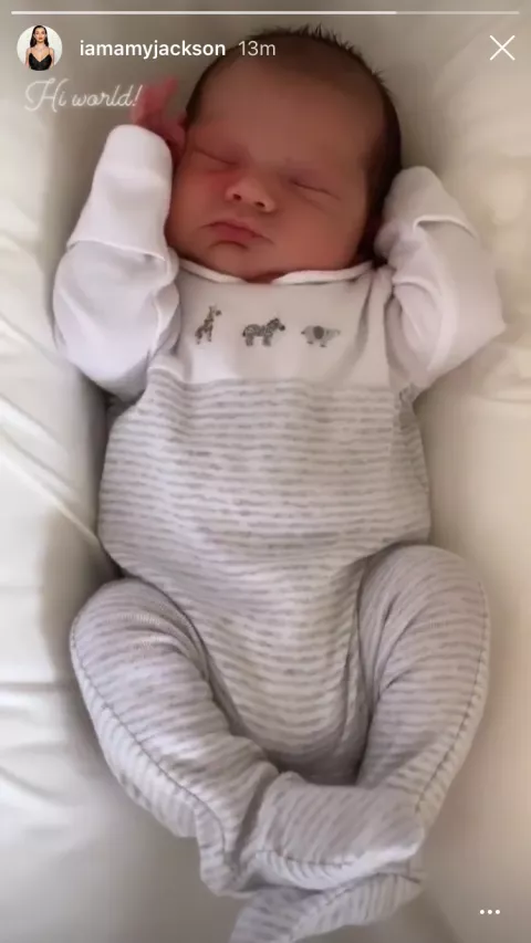 Amy Jackson Is Back On The Sets, 13 Days After Giving Birth To Her Baby ...