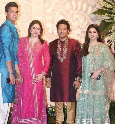 Inside Tour Of Sachin Tendulkar And Anjali Tendulkar's Bandra Mansion ...