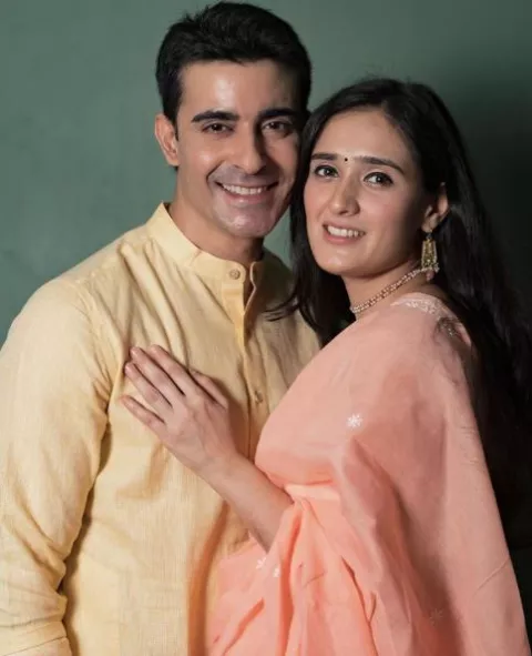 Gautam Rode Celebrates His Wife, Pankhuri Awasthy's Birthday In A ...