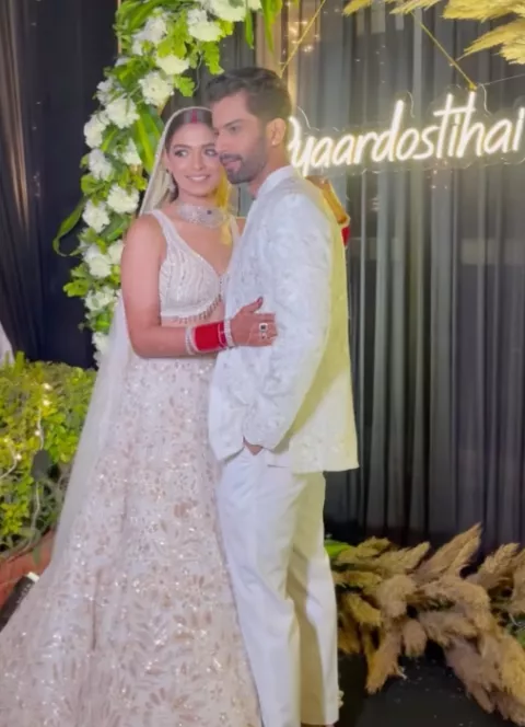 TV Actor, Saahil Uppal And Aakriti Atreja Hosted A Reception, Bride ...