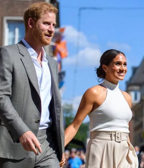 Prince William And Prince Harry Walk Behind Queen's Coffin Just Like ...