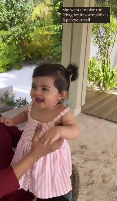 Aditya Narayan's Baby Tvisha Enjoys Sun Bathing In The Maldives, Mom ...