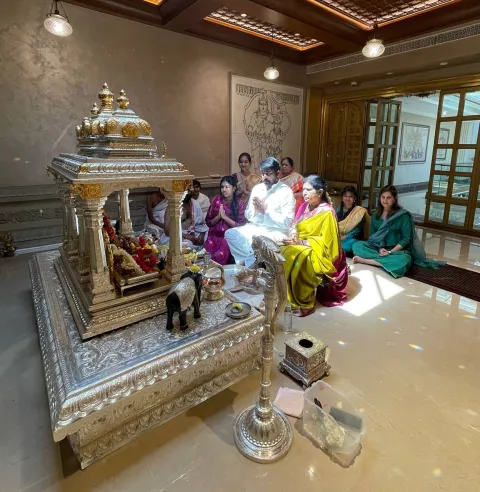 Mom-To-Be, Upasana Konidala Attends Father-In-Law, Chiranjeevi's Ugadi Puja