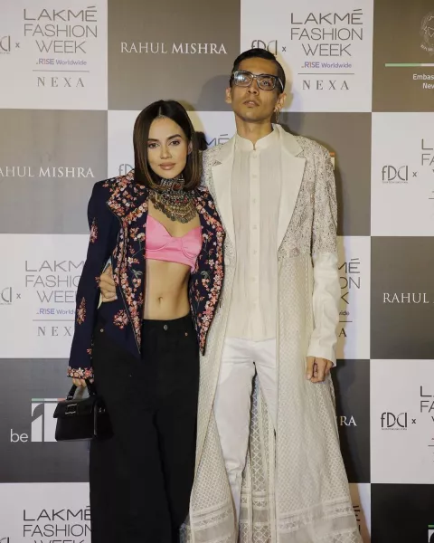 Komal Pandey And Siddharth Batra: How The Pandemic Became A Perfect ...