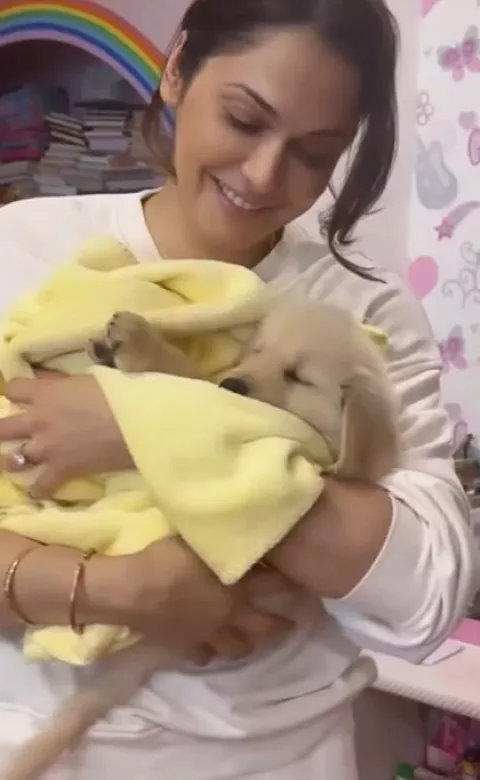 Isha Koppikar Becomes A Proud Mommy For The Second Time, Shares The ...