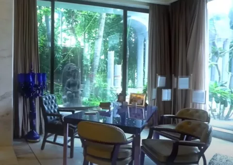 Inside Yashovardhan Birla's 100-Year-Old Mansion: Historical Touch With ...