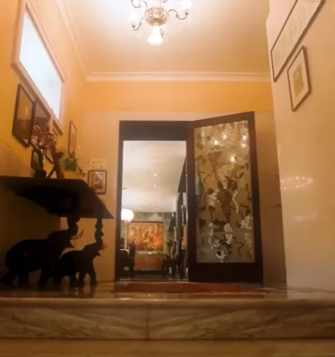 Inside Yashovardhan Birla's 100-Year-Old Mansion: Historical Touch With ...