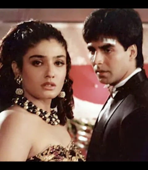 Raveena Tandon Refuses To Answer Question Regarding Her Ex-Beau, Akshay ...