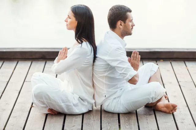 7 Best Yoga Poses For Couples To Boost Their Relationship