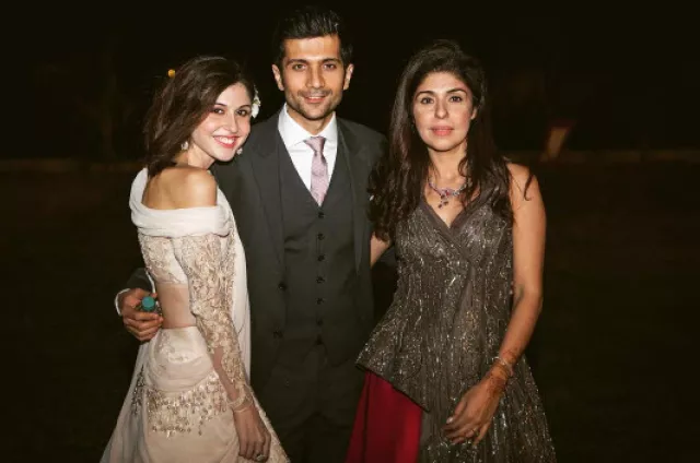 YouTubers Sherry Shroff And Vaibhav Talwar Are Finally Married And The ...