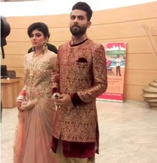 Ravindra Jadeja Turned His Arranged Marriage Meeting Into Love Marriage ...