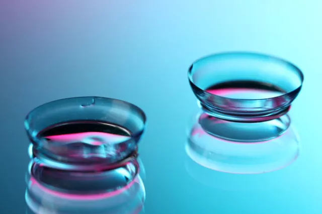 Beauty and Makeup Tips For The Brides Who Wear Contact Lenses