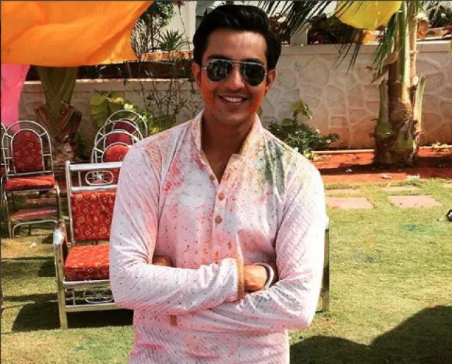 Oh No! This 'Ek Duje Ke Vaaste' Actor Is A Married Man