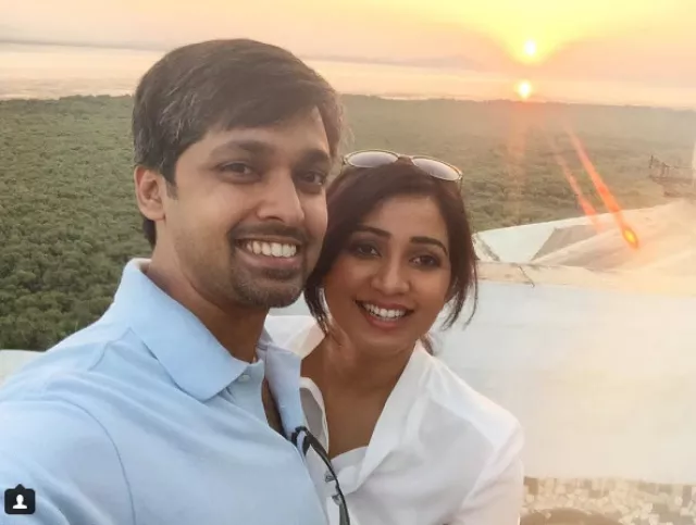 From Lovers To Soulmates: Awwdorable Love Story of Shreya Ghoshal and ...