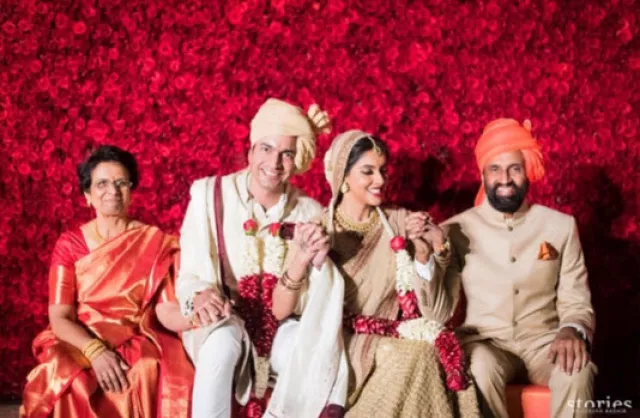 6 Easy Tips to Choose A Beautiful And Perfect Varmala for Your Wedding