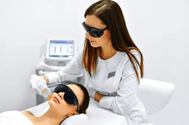 Expert Tips on How to Get Rid of Freckles