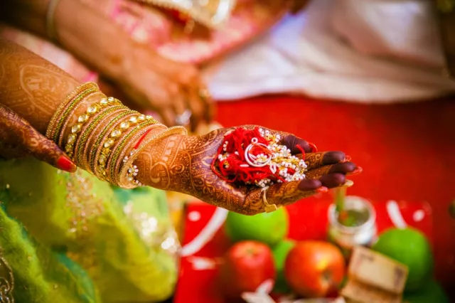 The Wedding Journey Of A Marwari Bride Is Loaded With Fun, Beautiful ...