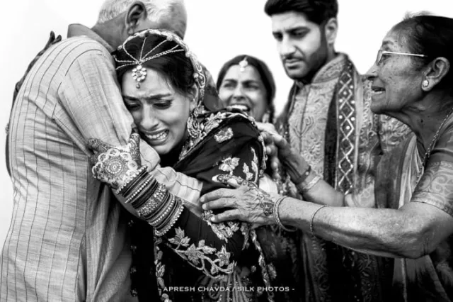 15 Beautiful 'Vidaai Moments' From Real Indian Weddings That'll Bring ...