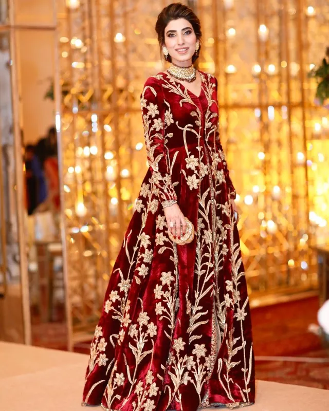 Pakistani Bride Wore Sabyasachi Green Matka Lehenga And Looked Every ...