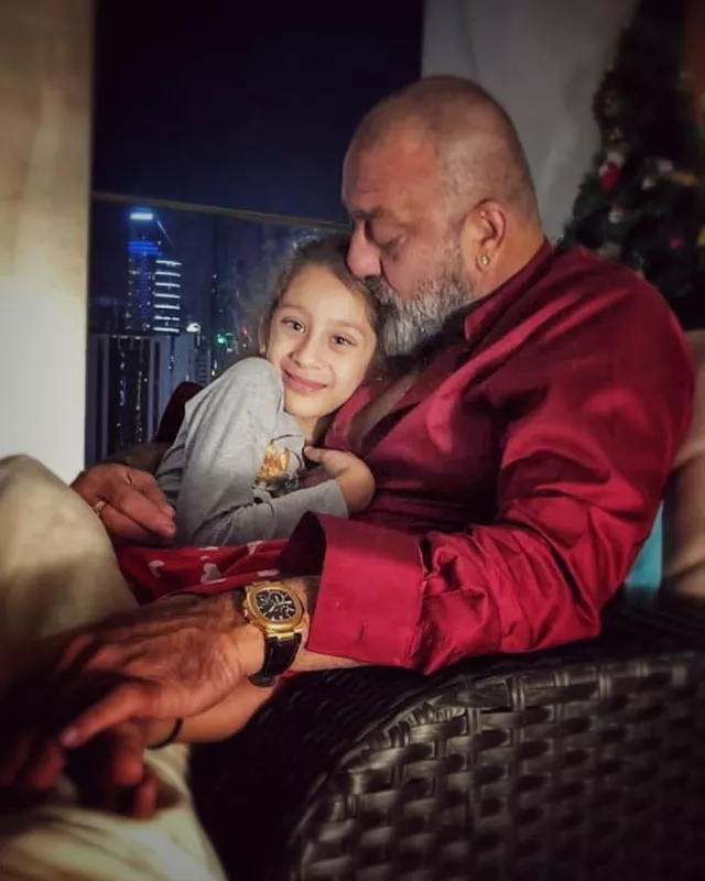 Sanjay Dutt Shares The Cutest Wish For His Twins, Shahraan And Iqra For ...