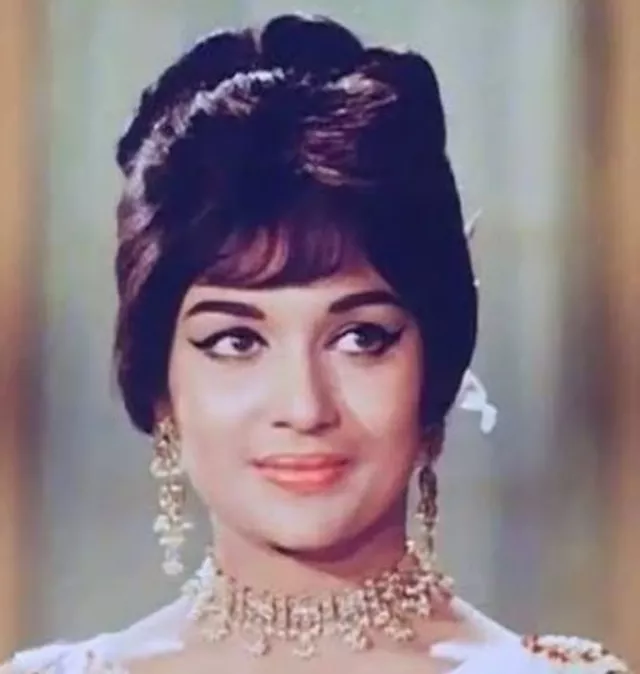 When Asha Parekh Almost Got Married To A Professor In US And How He ...