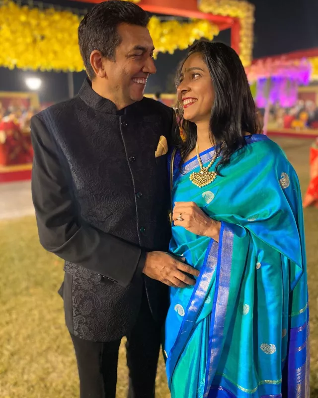 Sanjeev Kapoor Posts Unseen Wedding Pictures To Wish His Chef-Wife ...