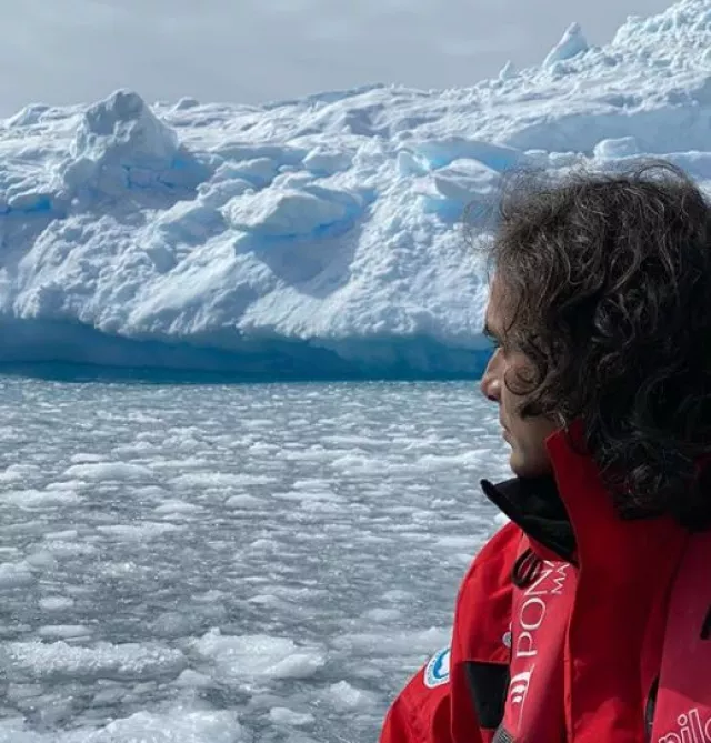 Imtiaz Ali Shares Photos With His Daughter, Ida Ali And Snow Castles ...