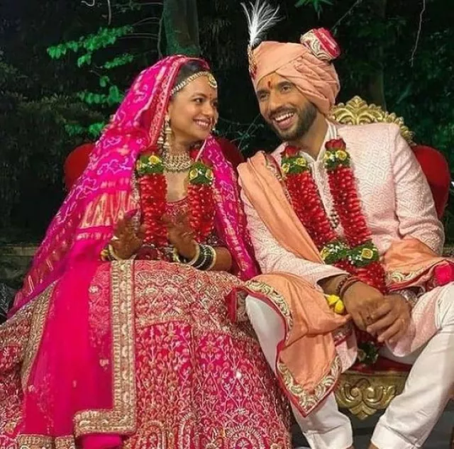 Punit J Pathak Shares Pictures With His Wife, Nidhi Moony Singh From ...