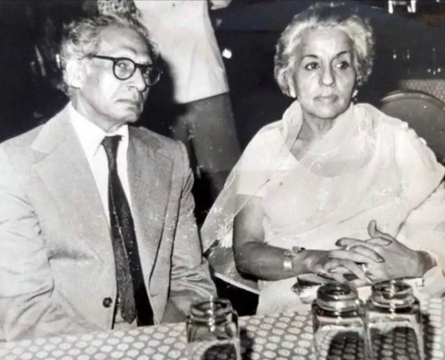 Amitabh Bachchan Remembers His Mother, Teji Bachchan On Her Death ...