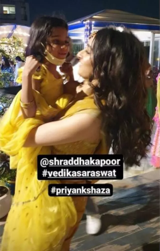 Shraddha Kapoor's Saree Look At Her Cousin Priyaank Sharma's Engagement ...