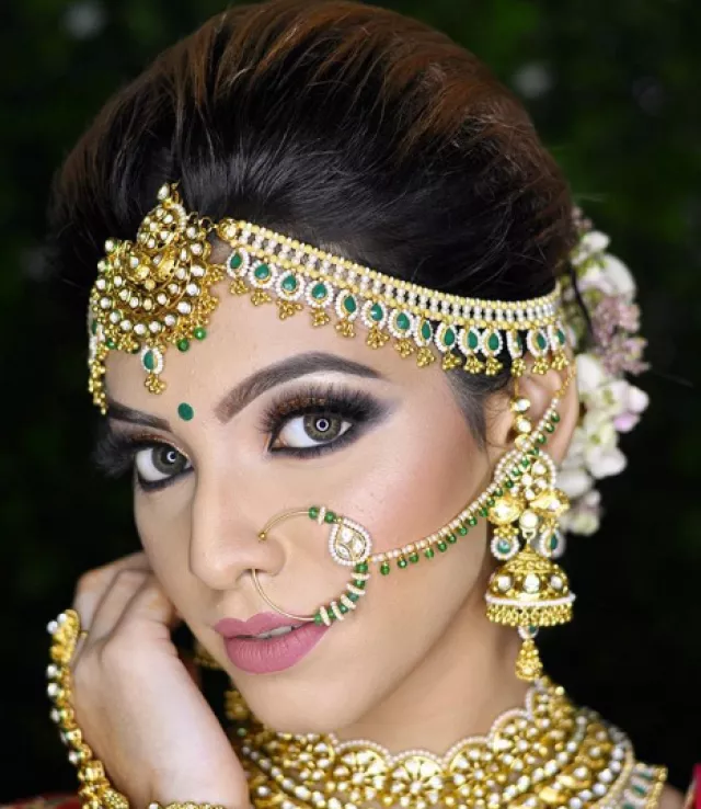 Different Types Of Unique 'Nath' Designs For Brides, Studded Oversized ...