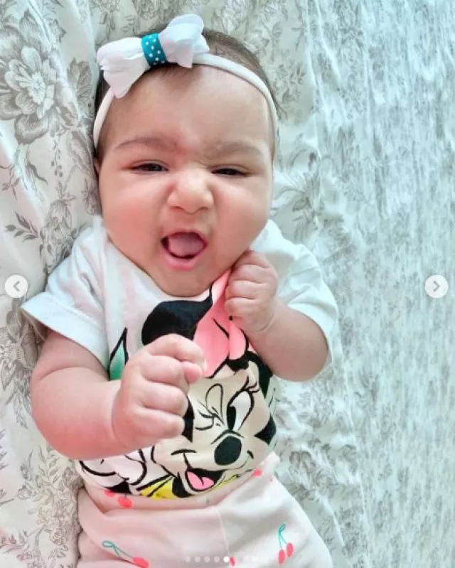Smriti Khanna's Baby Girl, Anayka Gives Adorable Expressions To Her ...