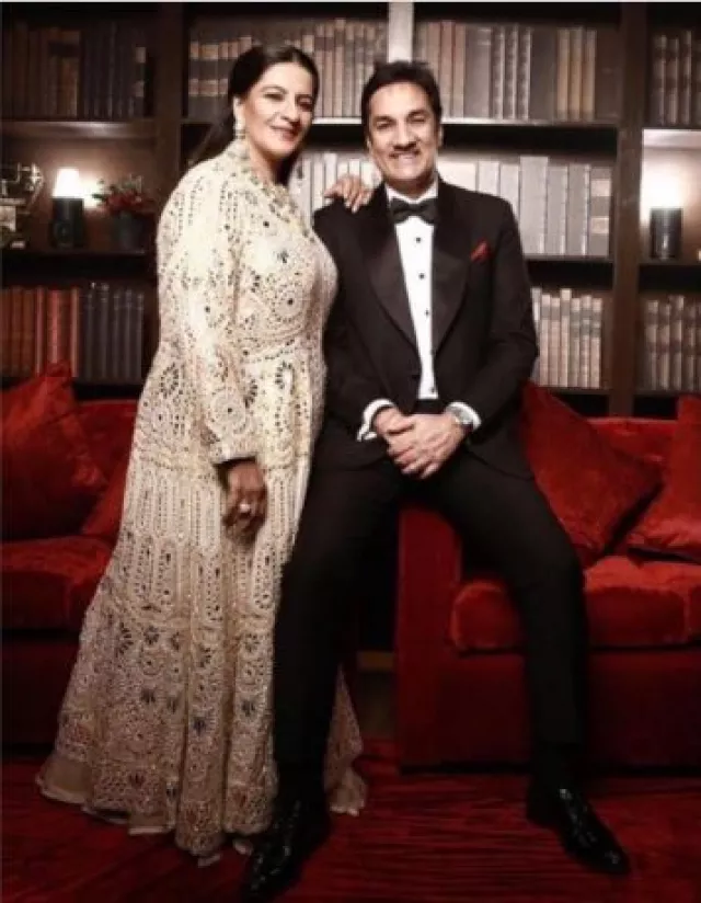 Ranveer Singh Shares 'Then-And-Now' Pictures Of His Parents To Wish ...