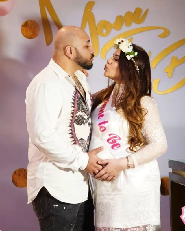 'Teri Mitti' Fame, B Praak Shares The First-Ever Family Picture With ...