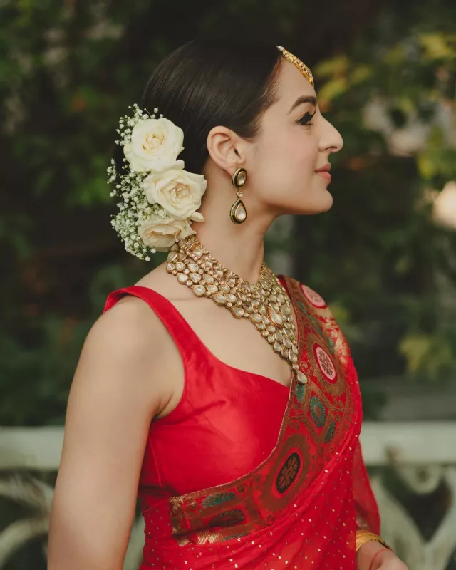 Bride Repurposed Her Great Grandmom's Antique Saree Border And Wore Her 'Nani's Heirloom Jewellery