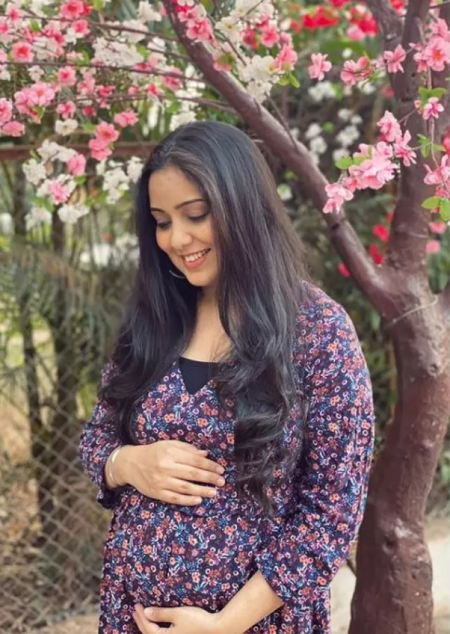 Harshdeep Kaur Shares The FIRST Pictures Of Her Baby Boy, Hunar, The ...