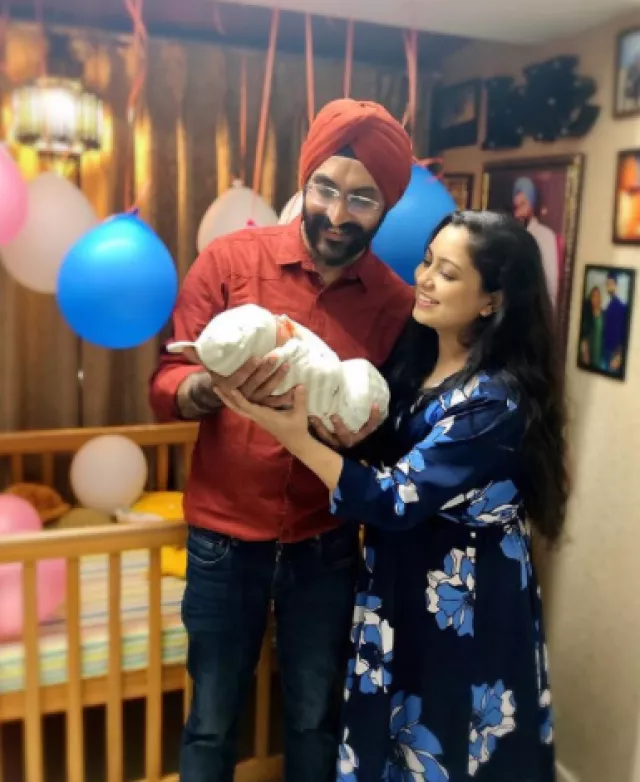 Harshdeep Kaur Shares The FIRST Pictures Of Her Baby Boy, Hunar, The ...
