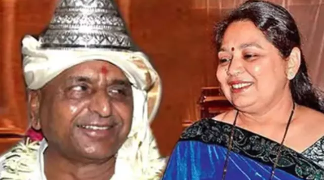 Mulayam Singh Yadav's Two Wives: First Wife, Malti, Injection Played ...