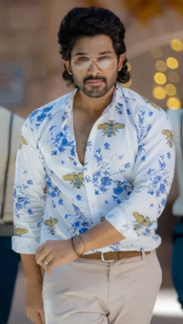 Allu Arjun Trolled For Alleged Cosmetic Surgeries, Netizen Says, 'Actor ...