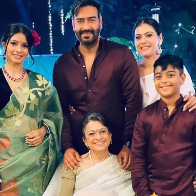 Tanuja's Love Life: From Dating An Italian Man To Separation From Shomu ...